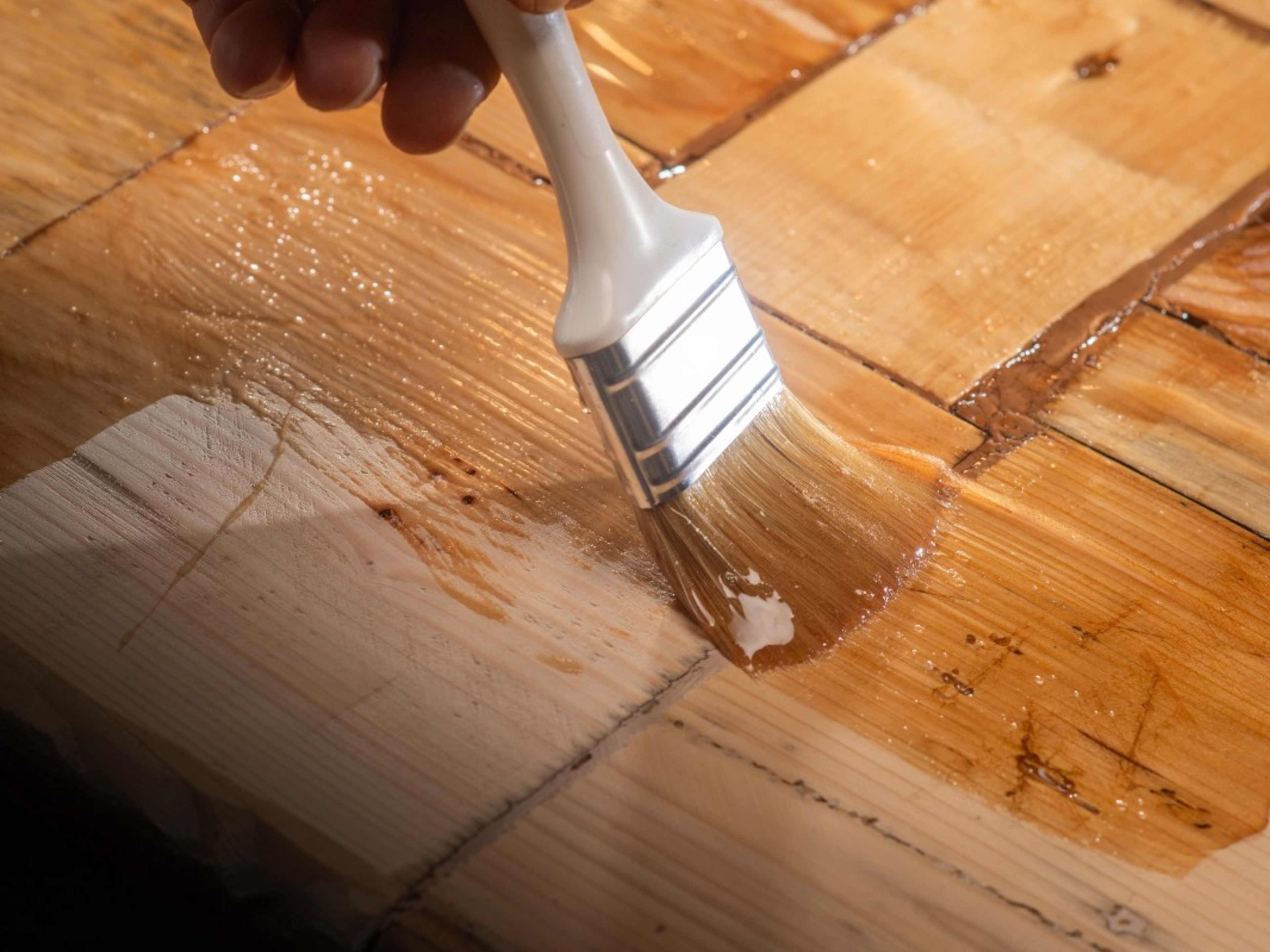 Woman's DIY Staining Technique Transforms an Unfinished IKEA Bench into ...