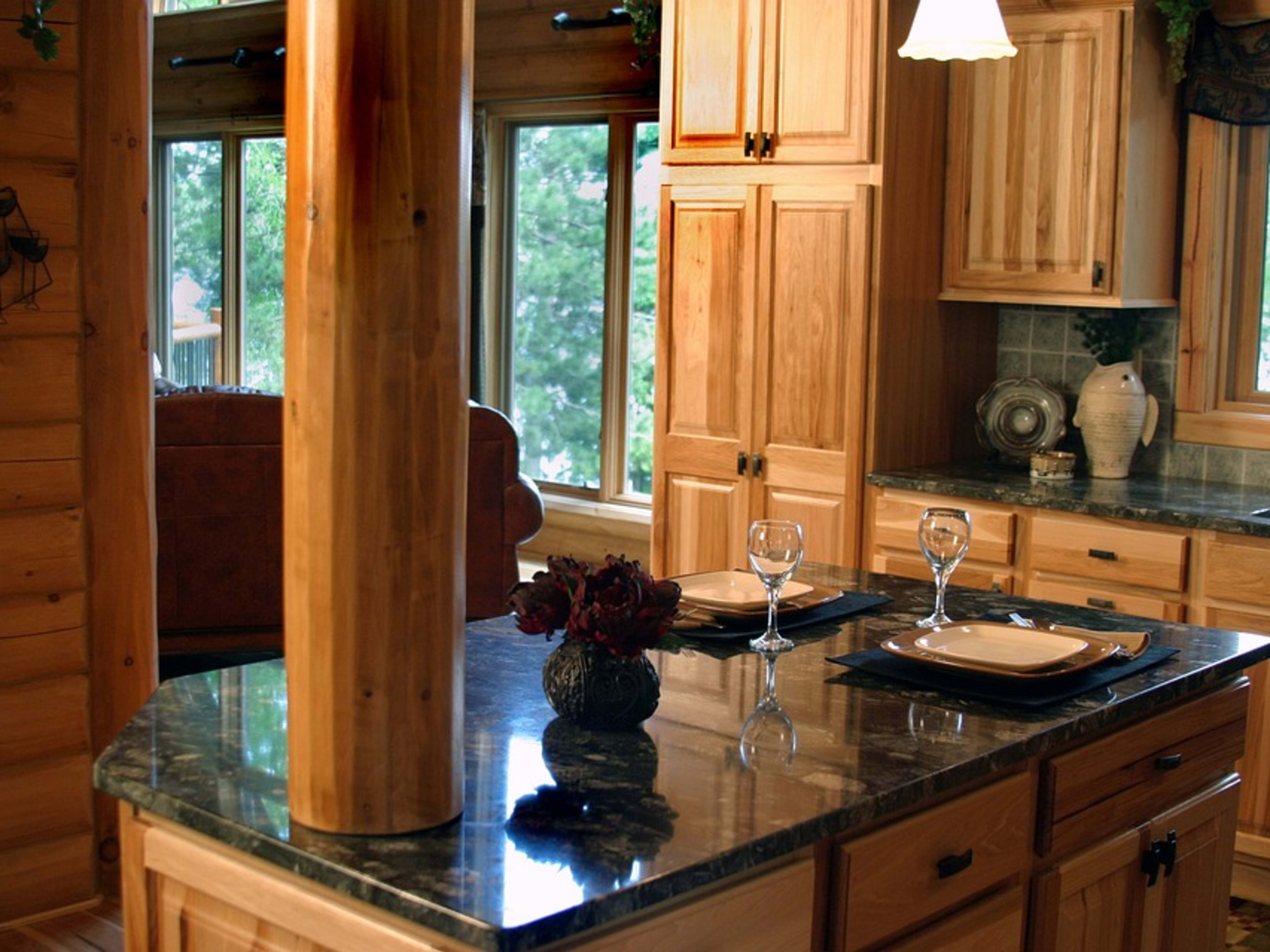 The Pros and Cons of Marble Tables and Countertops - Dengarden