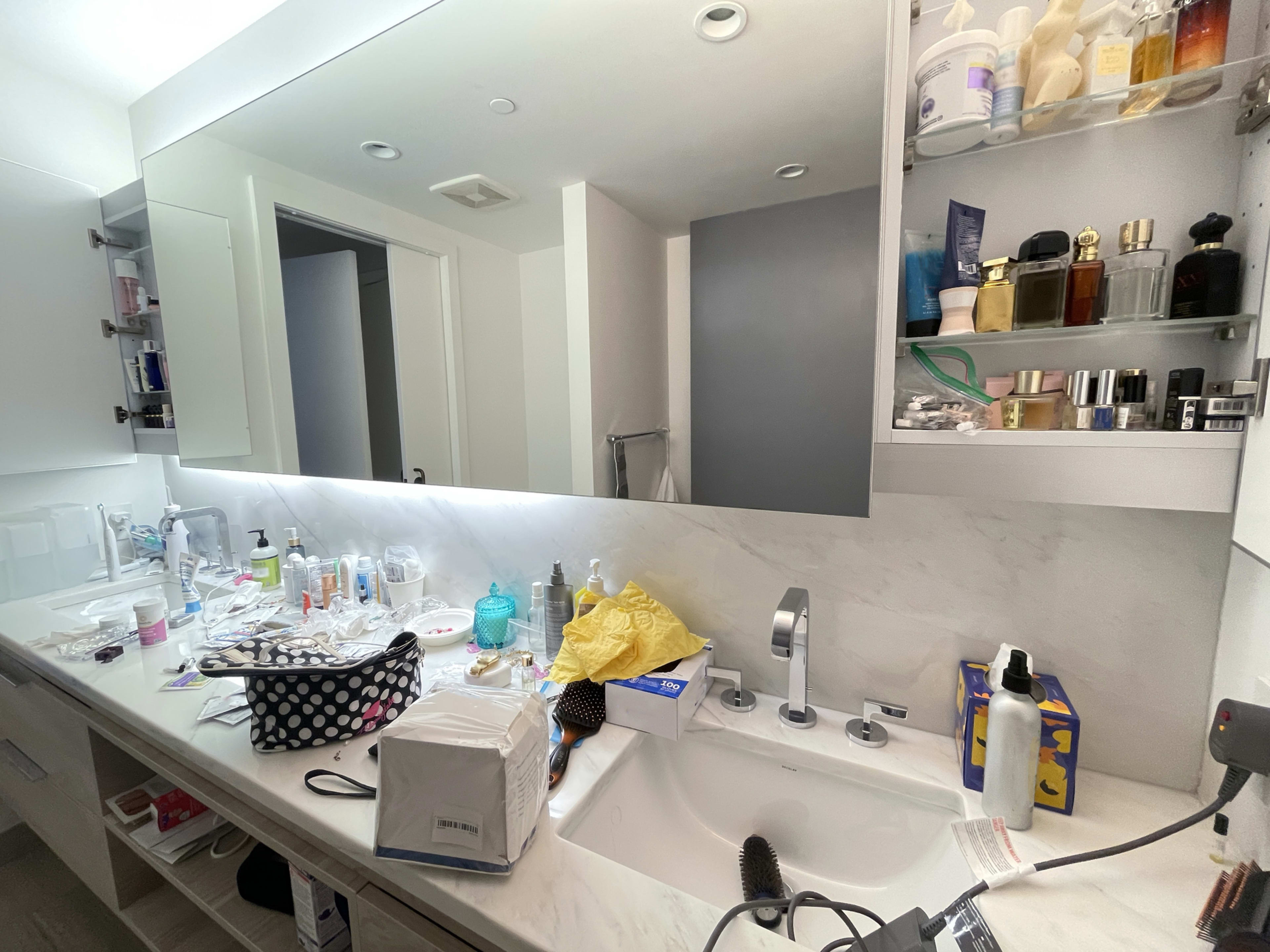 Professional Organizer Gives Us the 4C’s of Decluttering a Bathroom ...