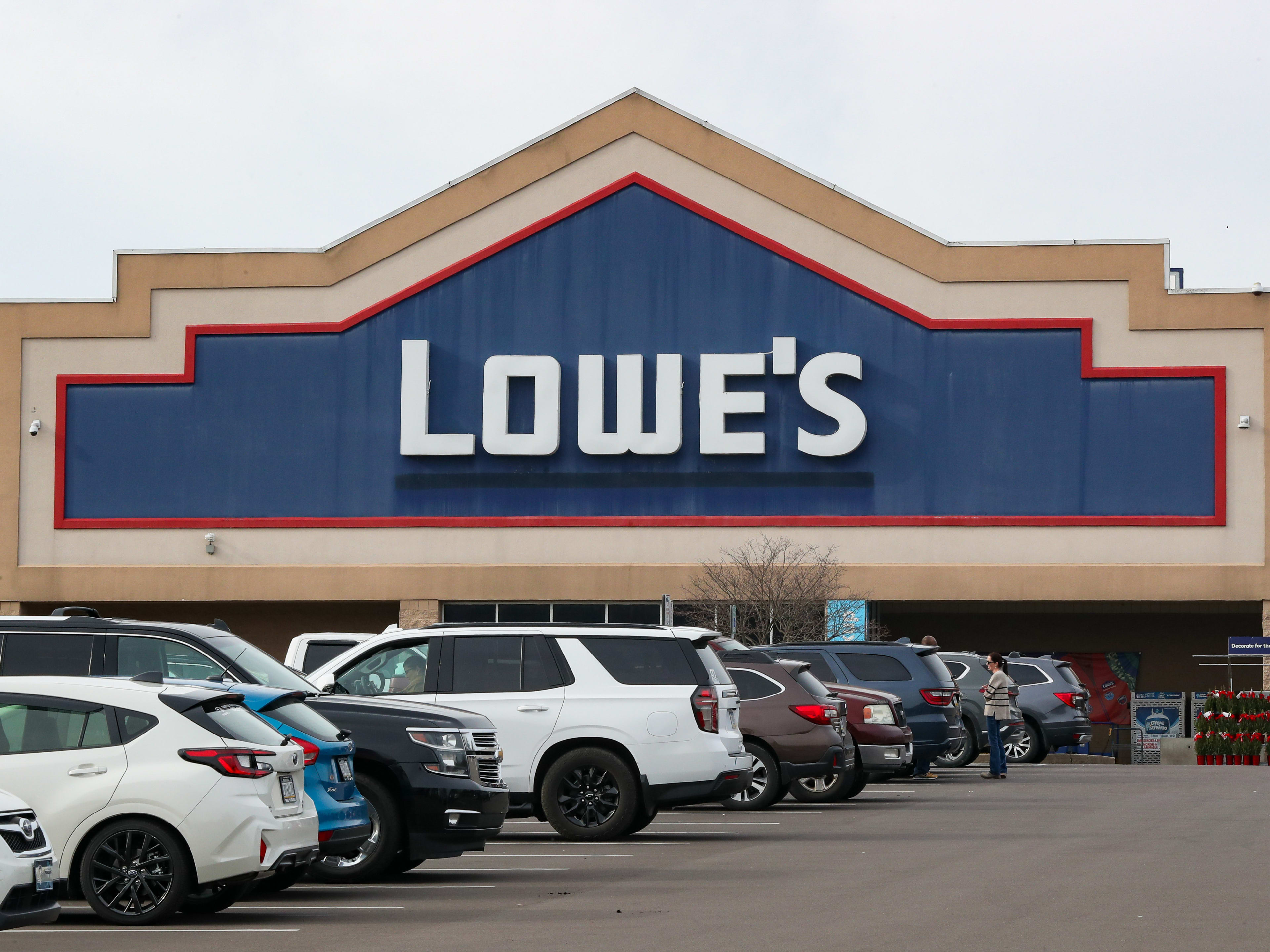 Here's What to Know About Lowe's Billion Dollar Acquisition - Dengarden