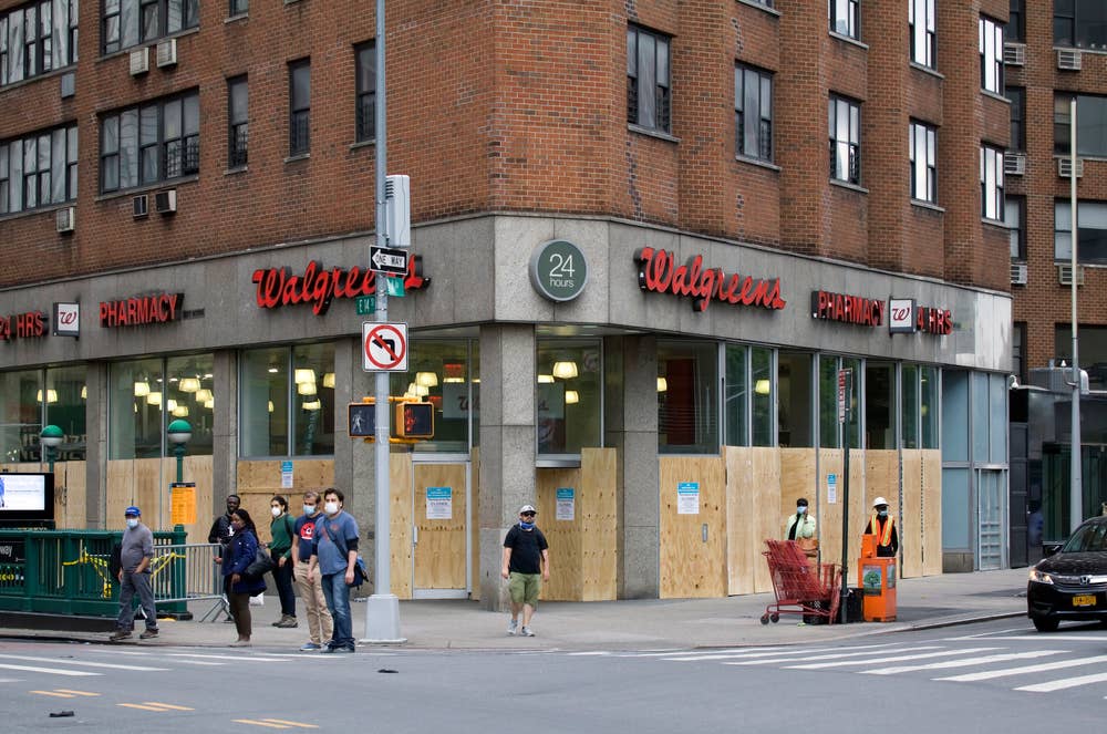 Walgreens is Closing Several Stores in a Few States Nationwide - Dengarden