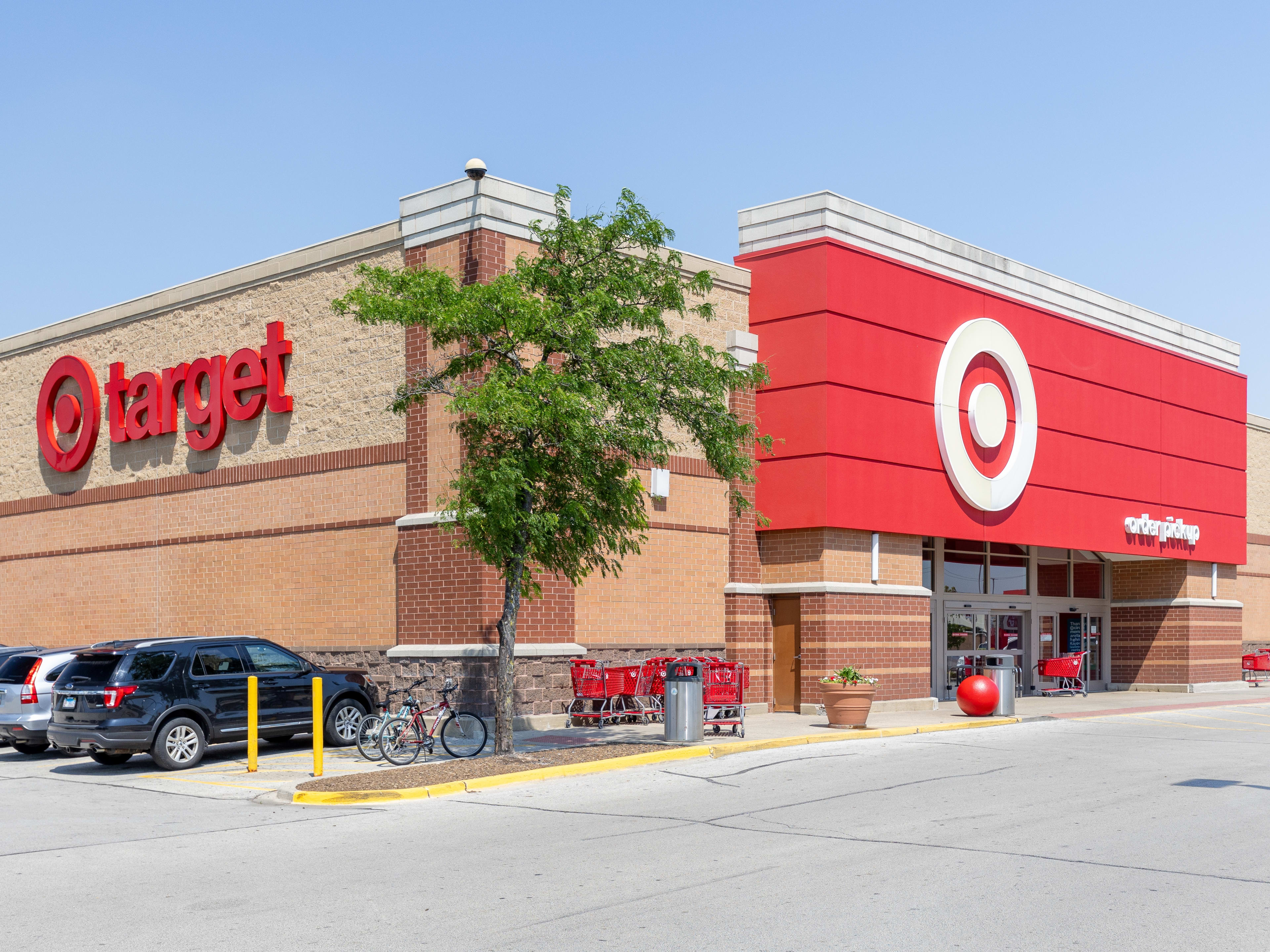 Is Target Open on Fourth of July? 2025 Holiday Hours - Dengarden