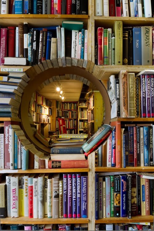 Cool Bookshelf Ideas: DIY Bookshelves From Recycled Materials - Dengarden