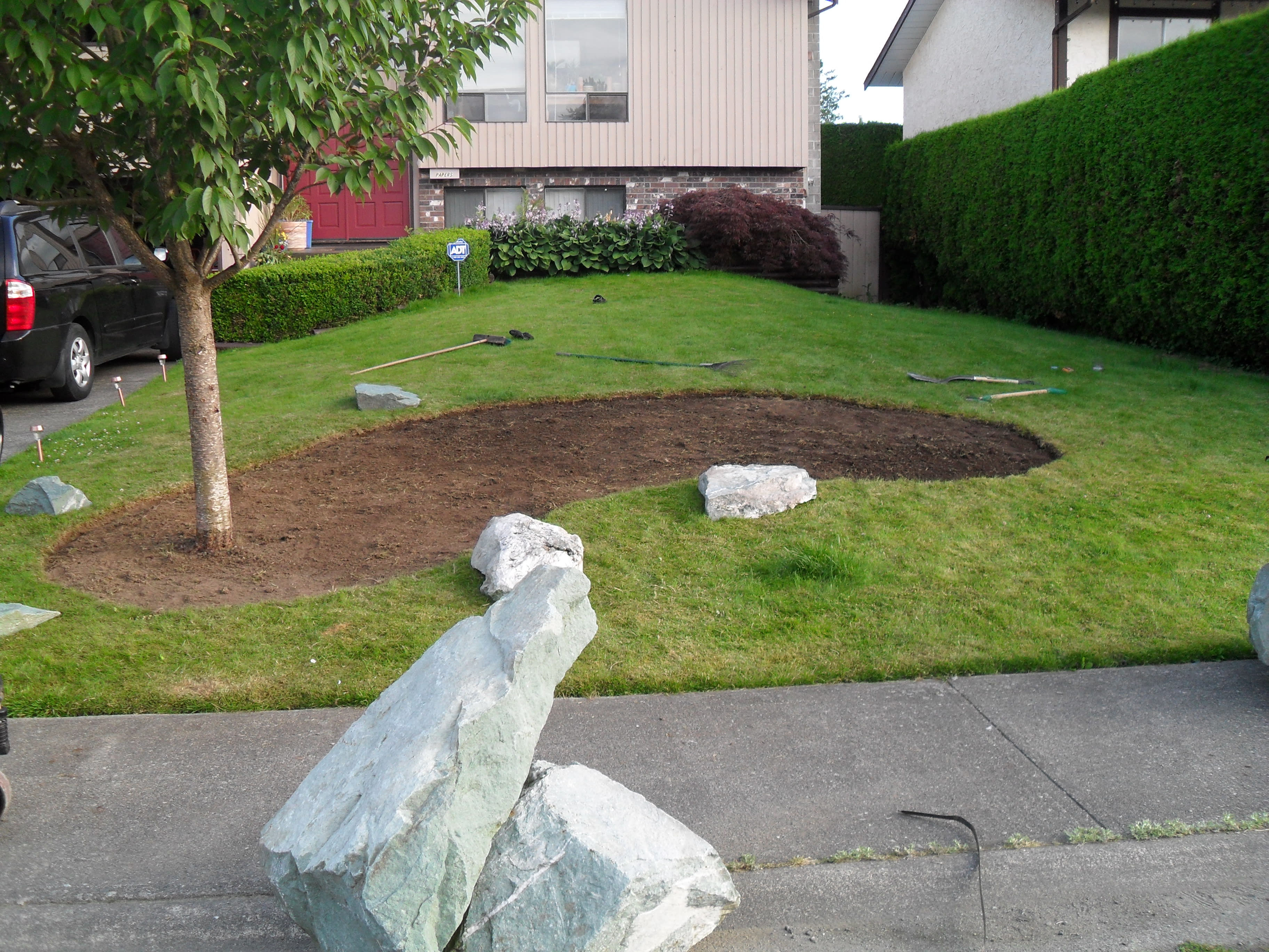 Easy DIY Landscaping: Build a Rock Garden - Dengarden