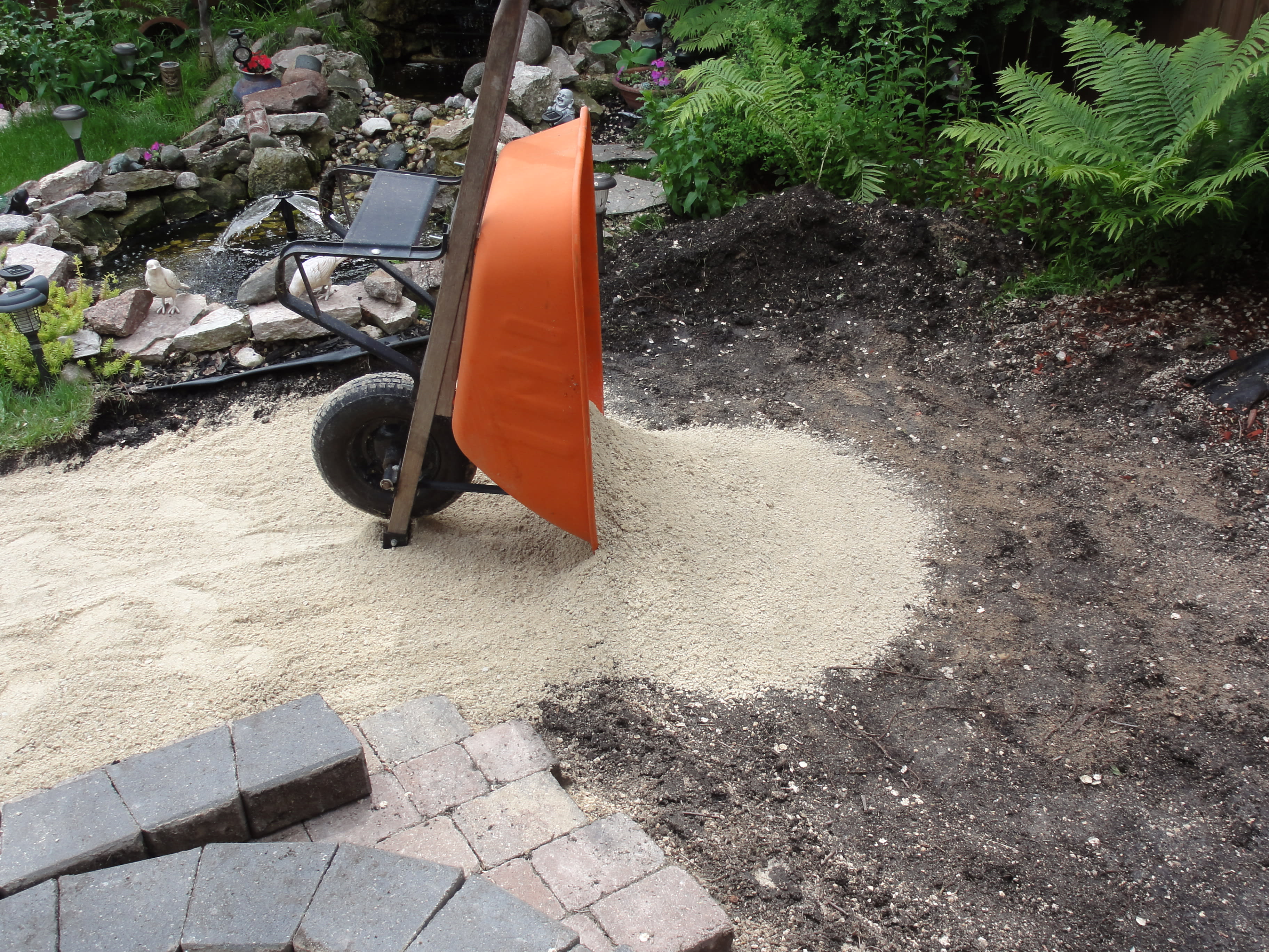How to Build a Patio With Paving Stones - Dengarden