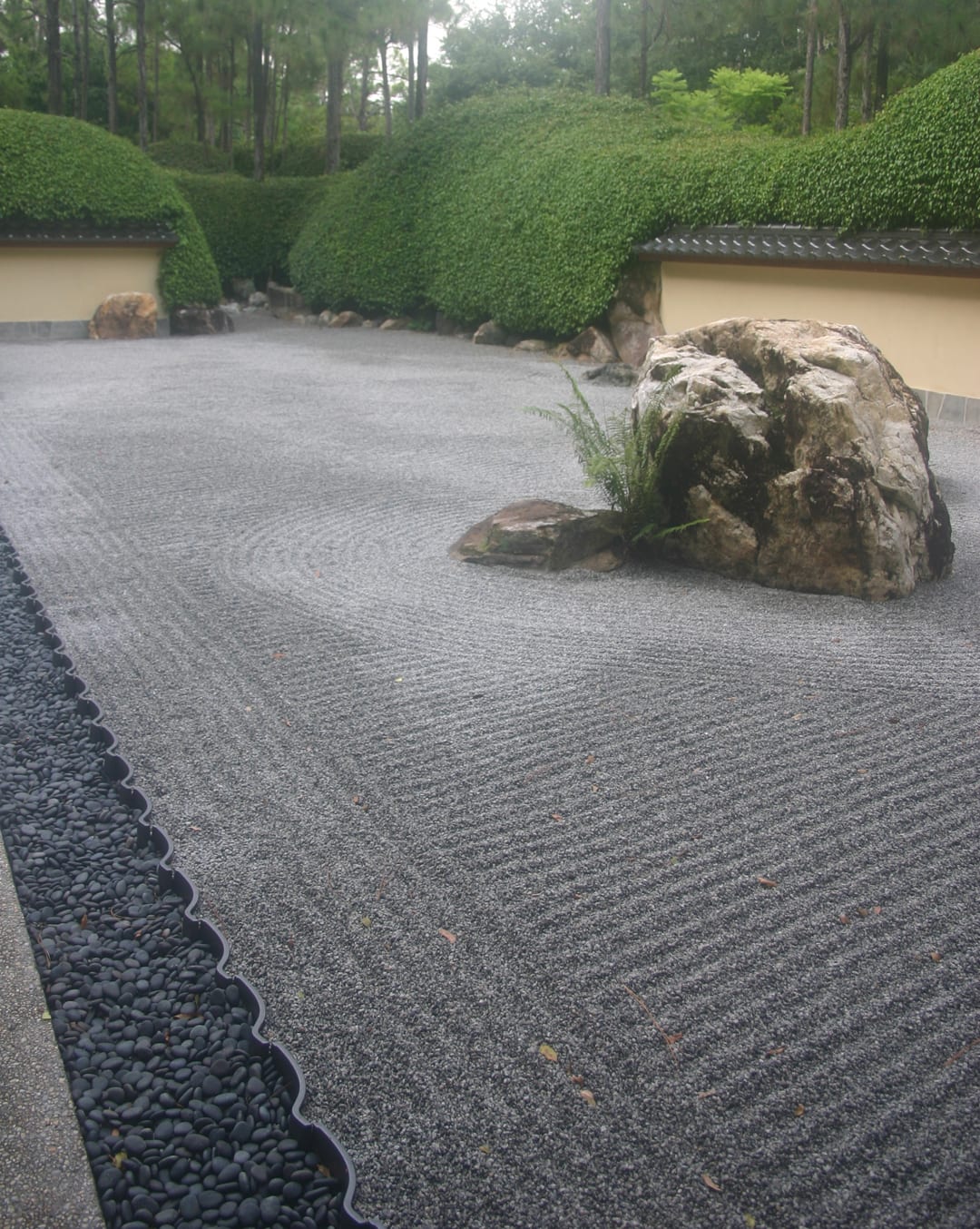 The Beauty and Meaning of Zen Gardens - Dengarden