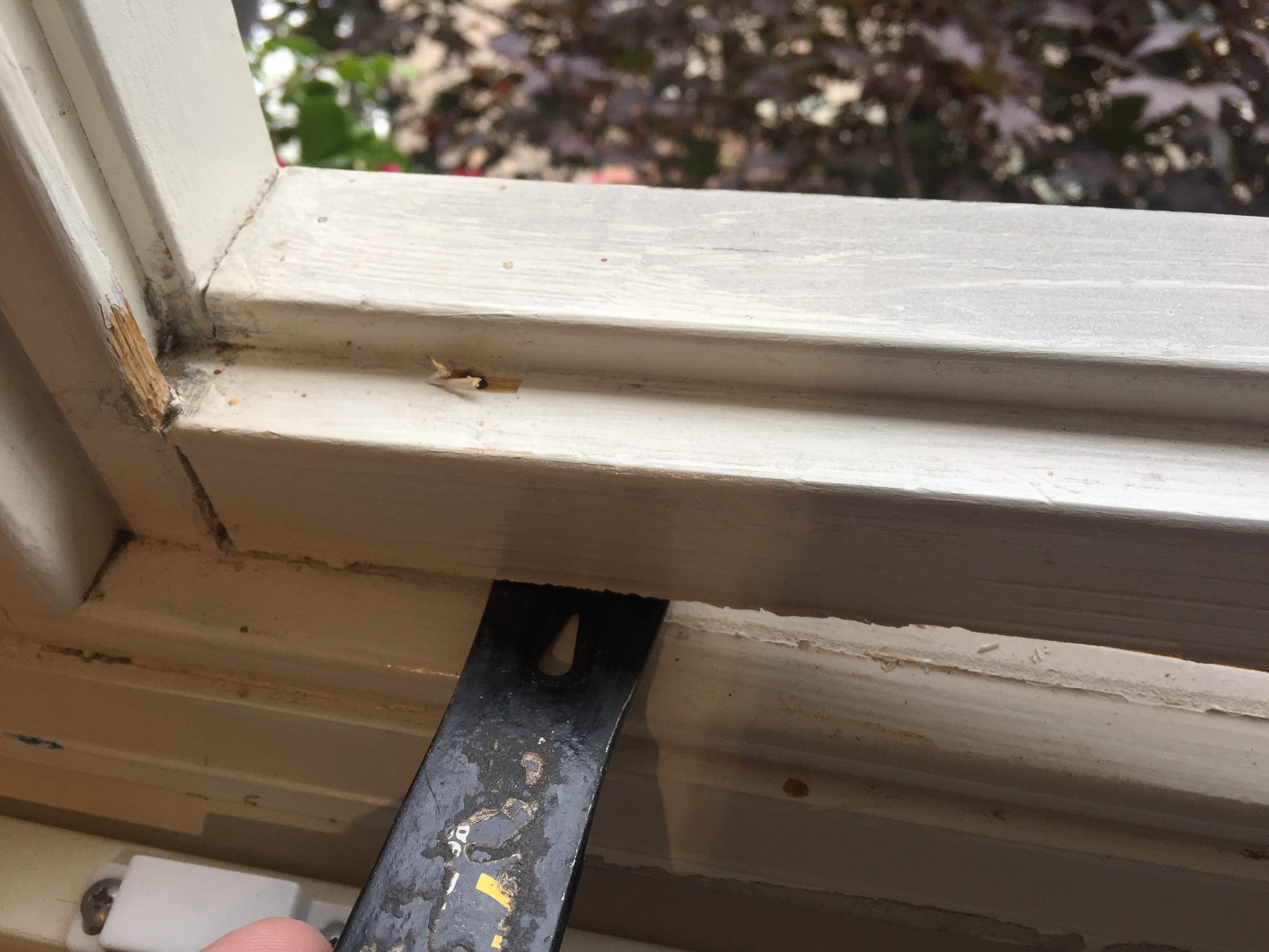 How to Replace a Broken Window Crank - Dengarden