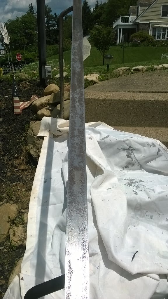 How to Paint Outdoor Metal Railings and Light Poles - Dengarden