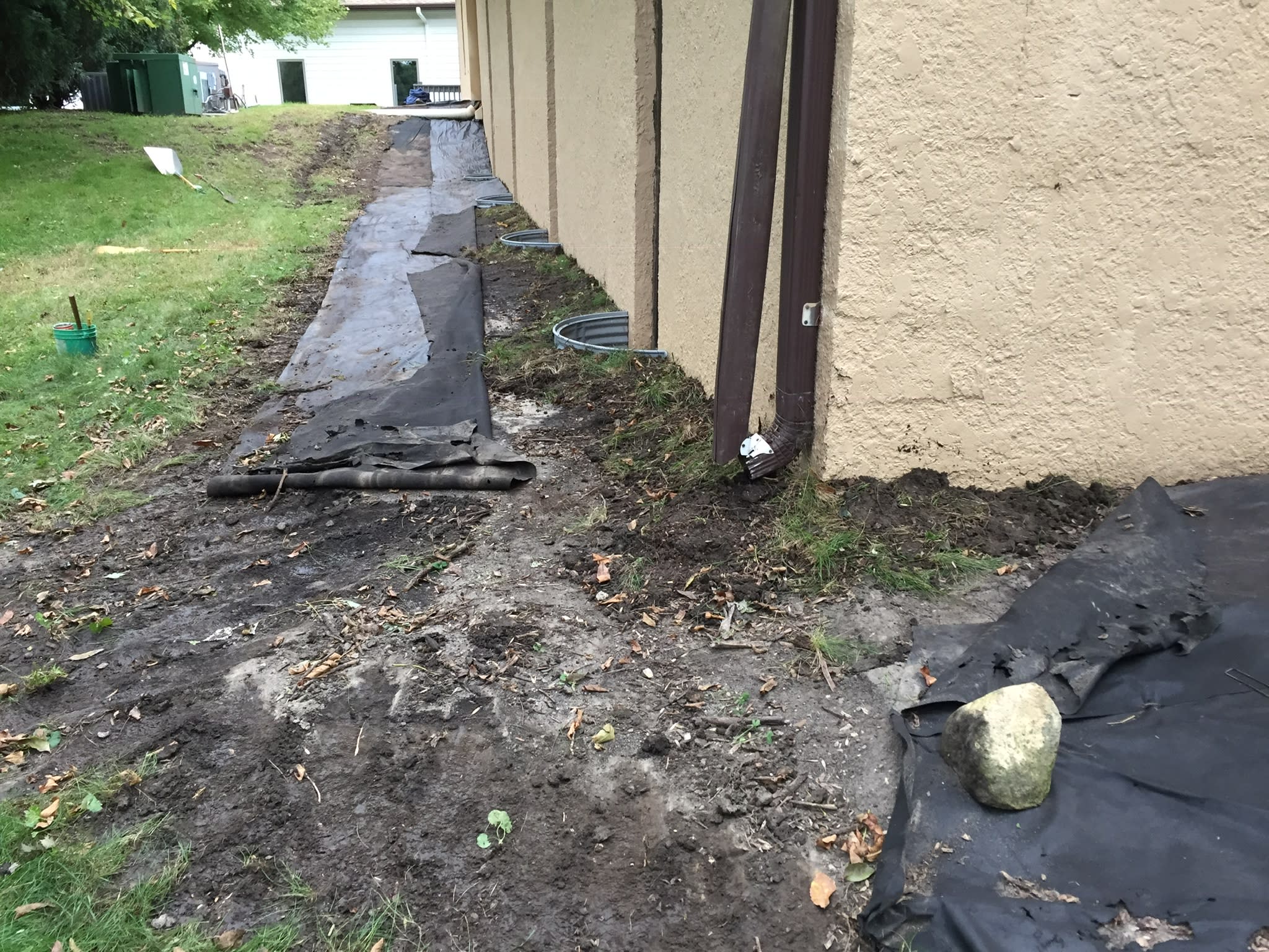 Protect Building Foundations by Rainscaping - Dengarden