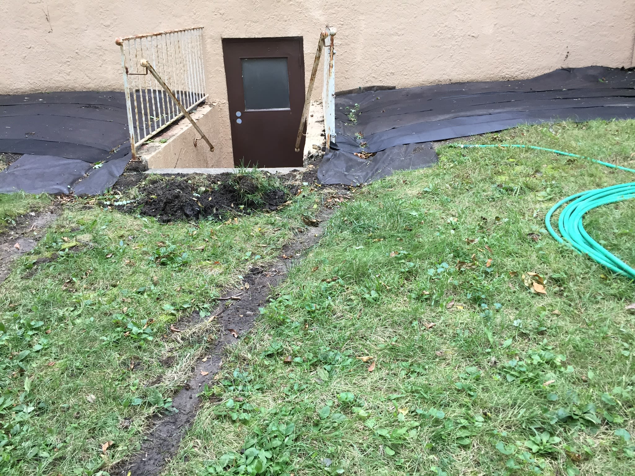 Protect Building Foundations by Rainscaping - Dengarden