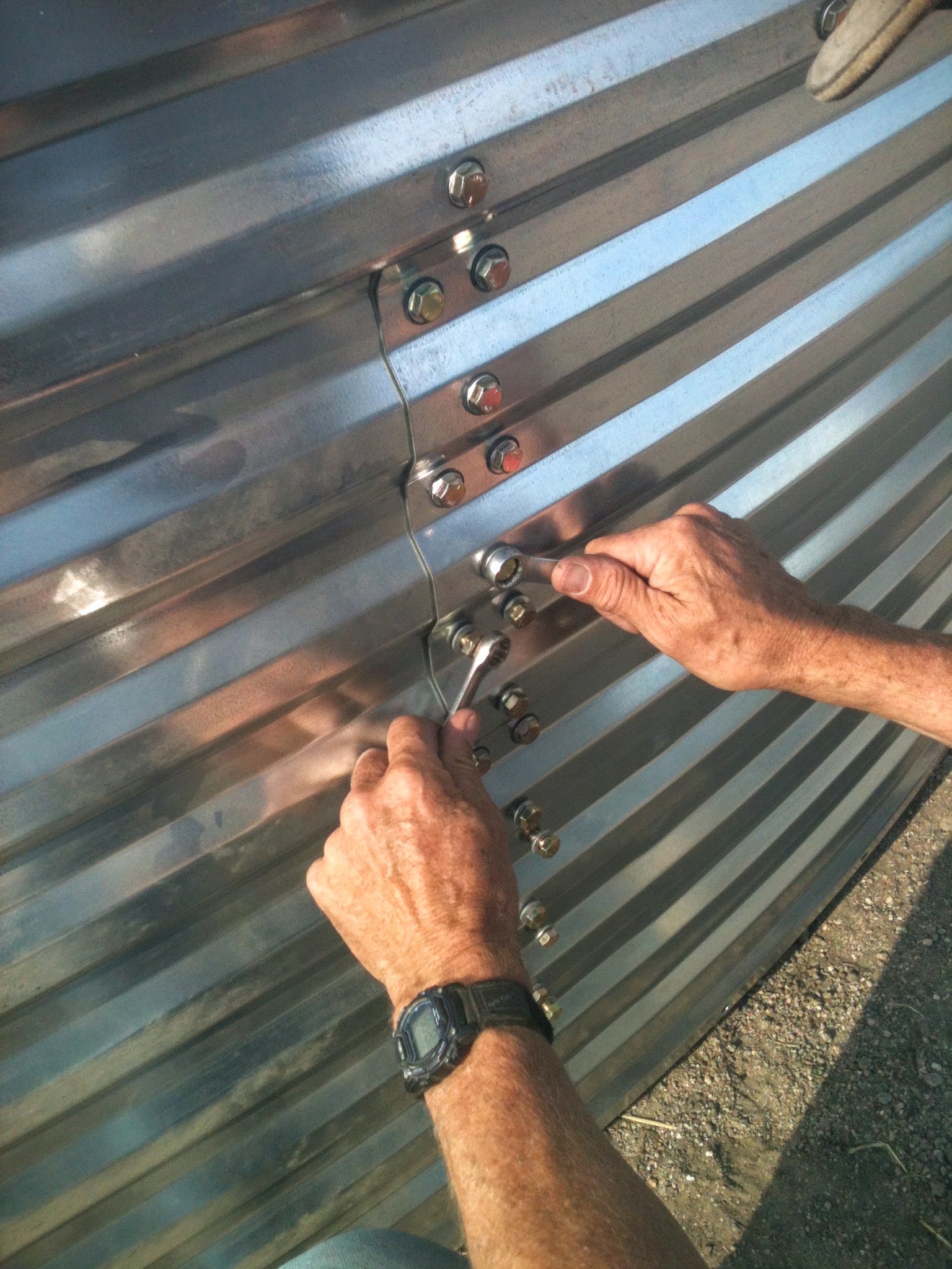 How to Build a Grain Bin: An Illustrated Overview - Dengarden