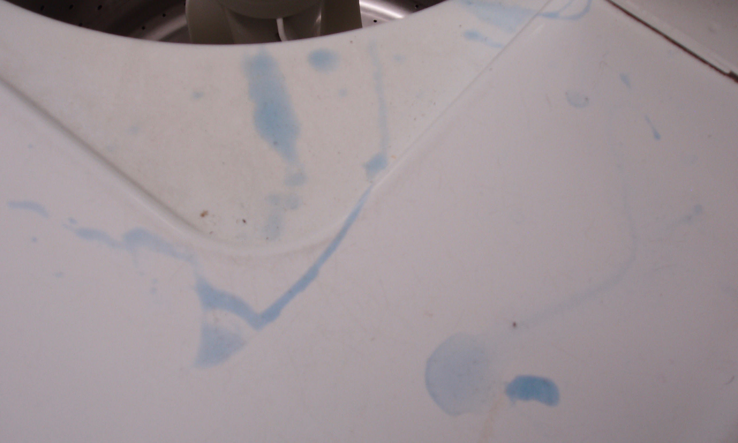 How to Wash and Dry Clothes at a Laundromat - Dengarden