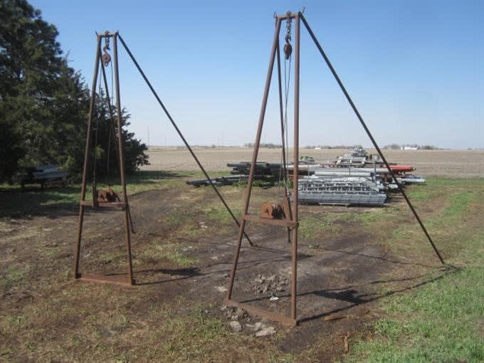 Grain Bin Jacks: What They Are and How to Use Them - Dengarden