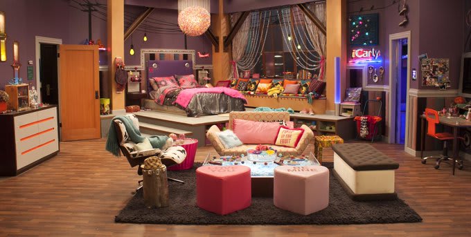 Top 8 Dreamy 2010s TV Bedrooms We All Secretly Wanted - Dengarden