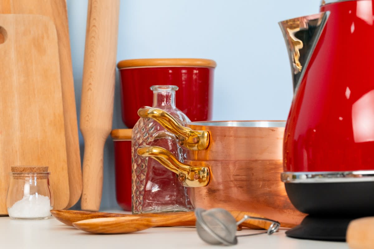 10 High-Value Goodwill Finds to Be on the Lookout For - Dengarden