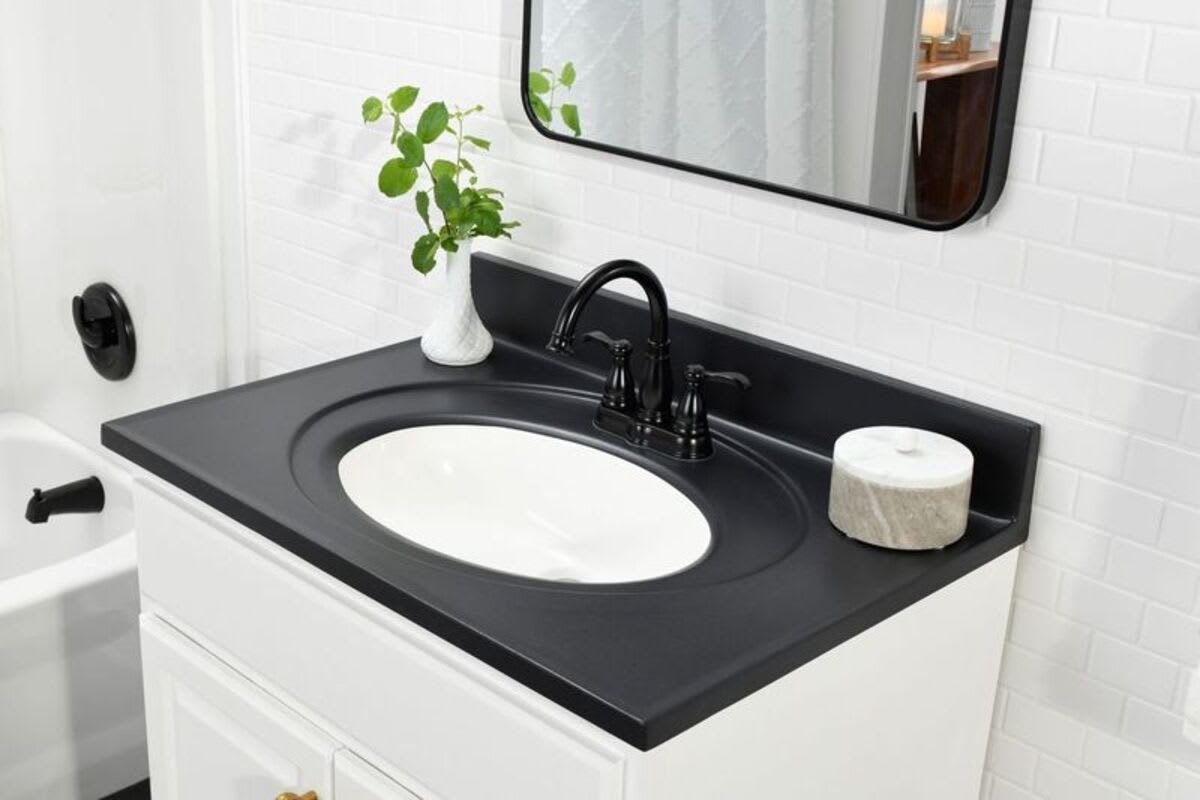 Rust-Oleum DIY Expert Gives the 411 on Quick and Easy Guest Bathroom ...