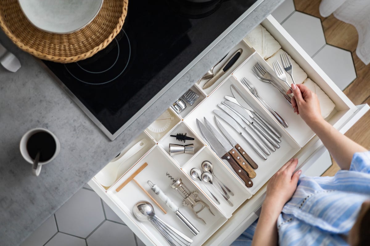 This Woman's Calming Kitchen Organization Tour Is Super Inspiring ...