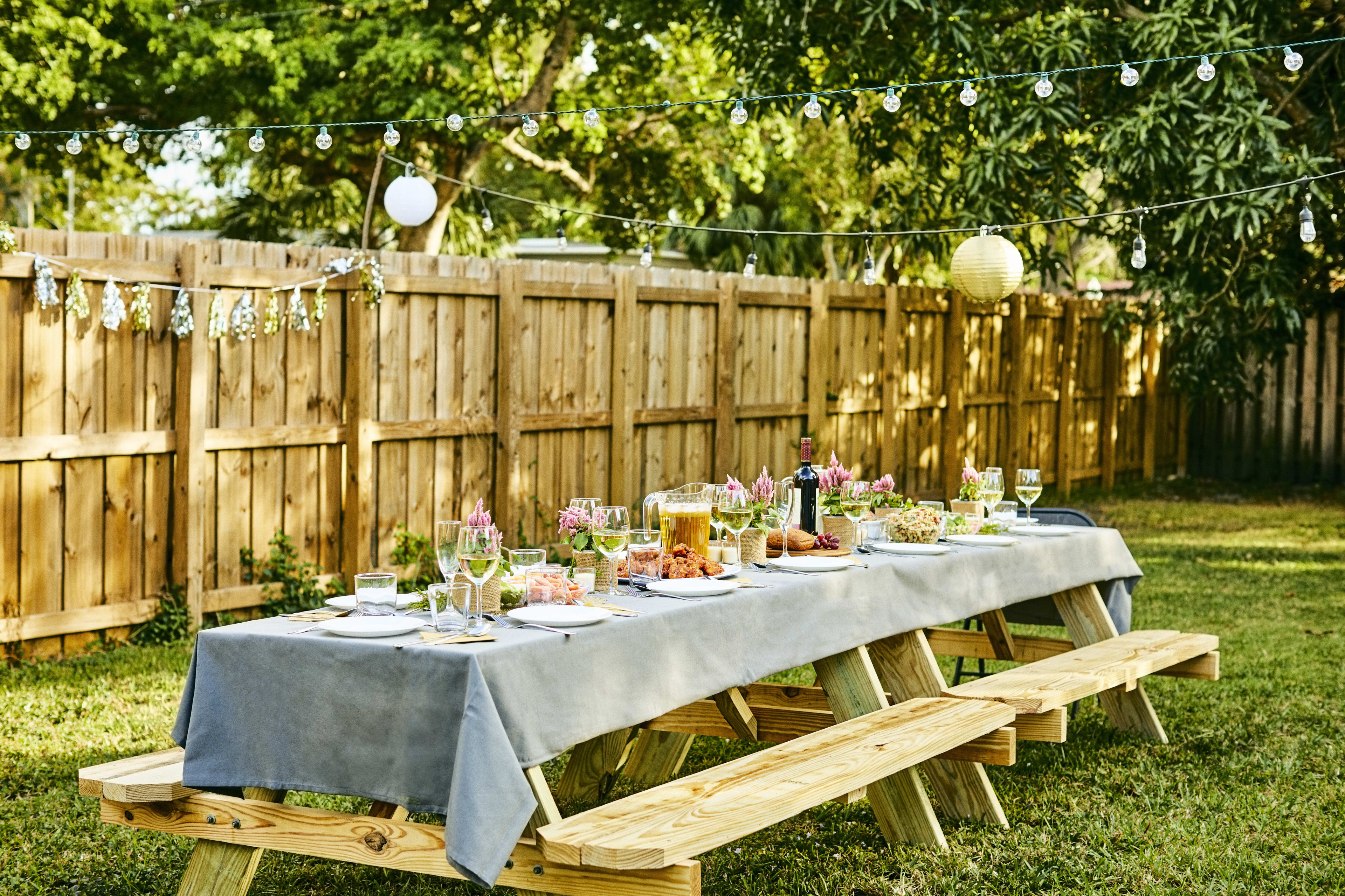 15 Backyard Fence Ideas For Privacy in Style - Dengarden