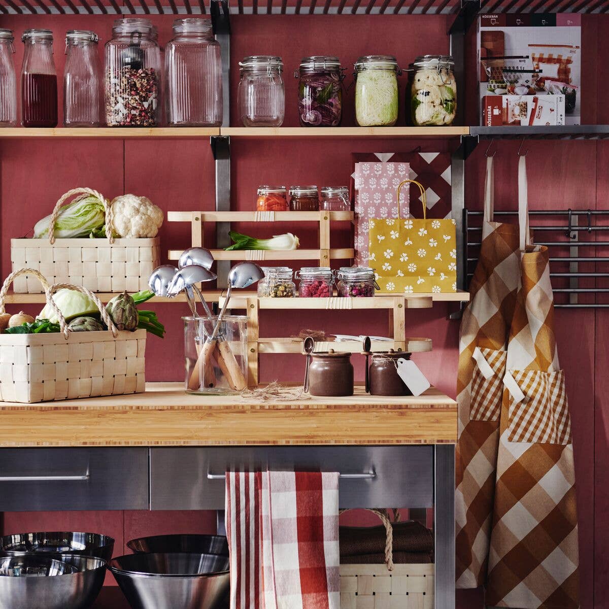 Ina Garten Revealed Her Top Tips for Setting Up Kitchen Shelves - Dengarden