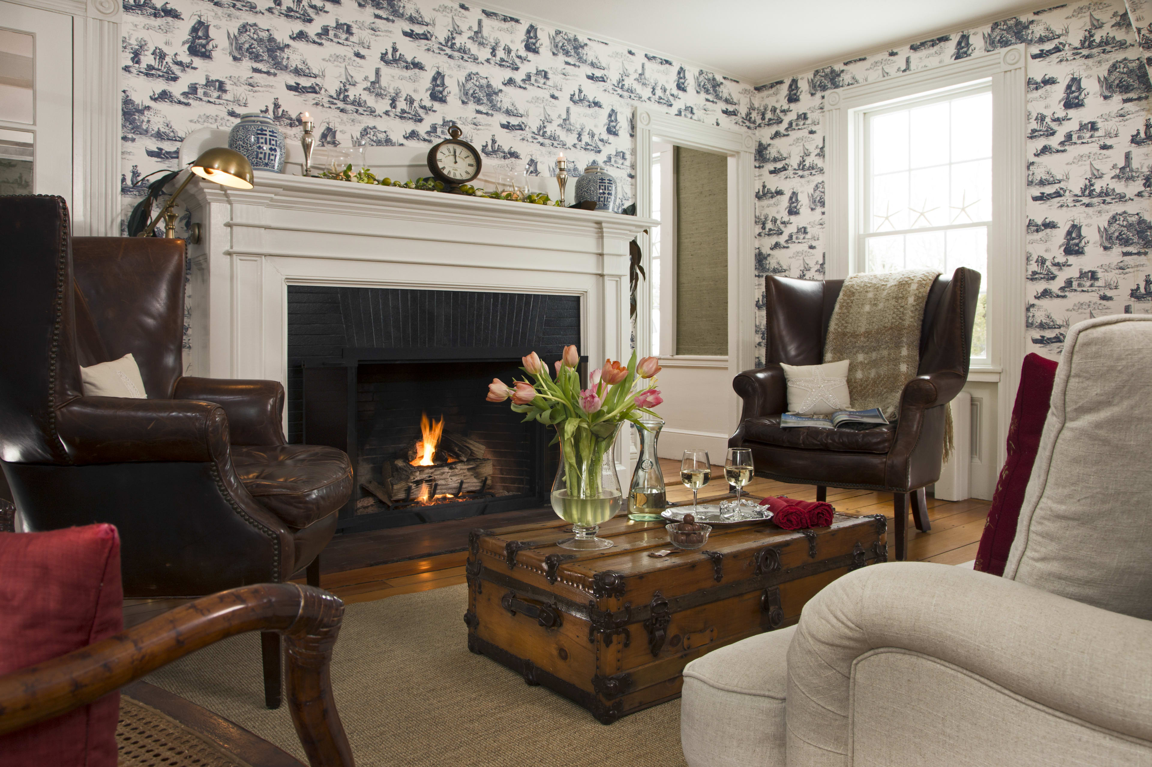 What Is Coastal Grandmother Decor? Learn How to Get the Look - Dengarden