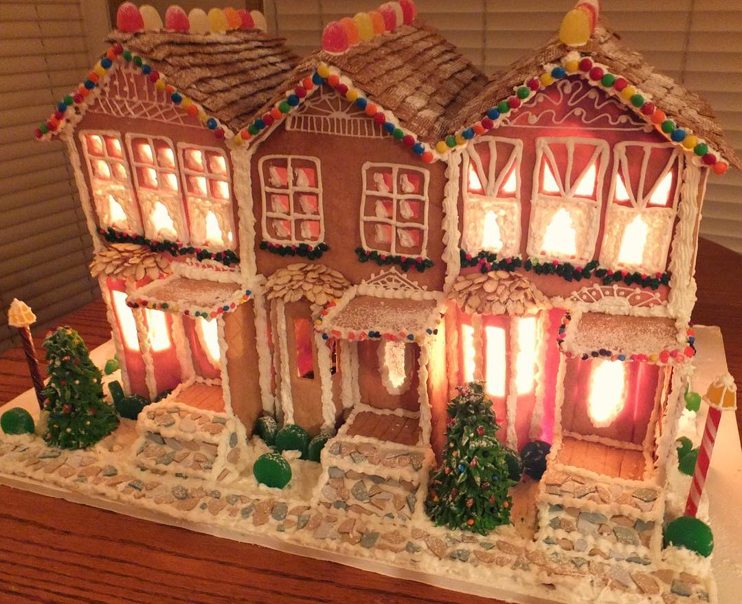 18 Gingerbread House Ideas to Try This Christmas - Dengarden