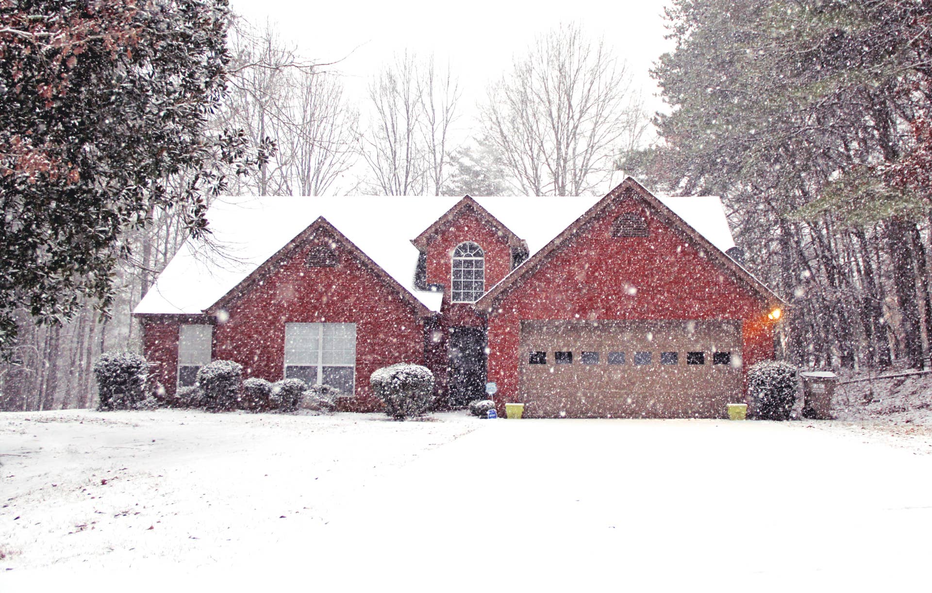 Here's Exactly How to Winter-Proof Your Home for the Cold - Dengarden